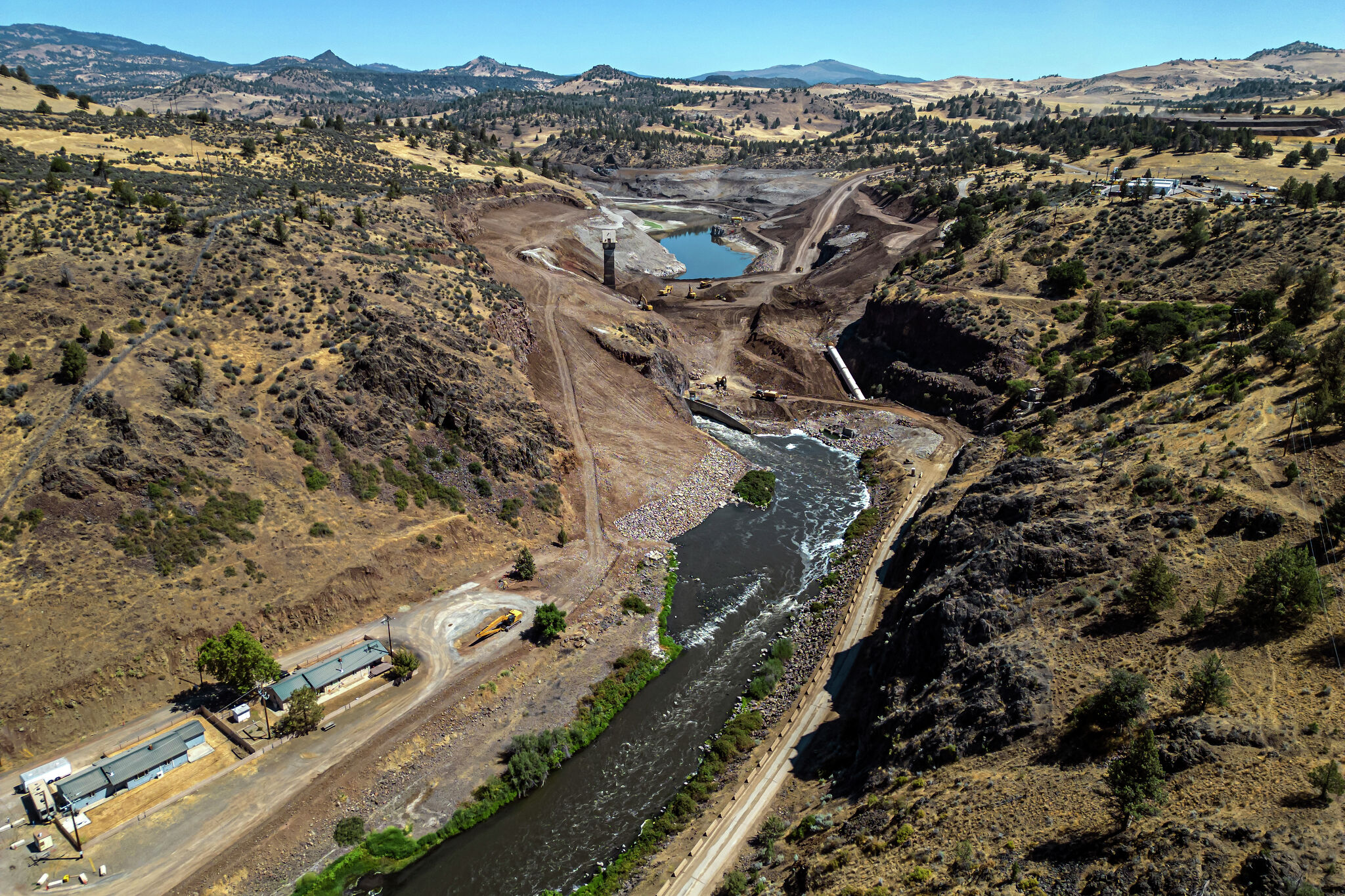 Huge California Dam Removal Project Ahead of Schedule — With Historic ...